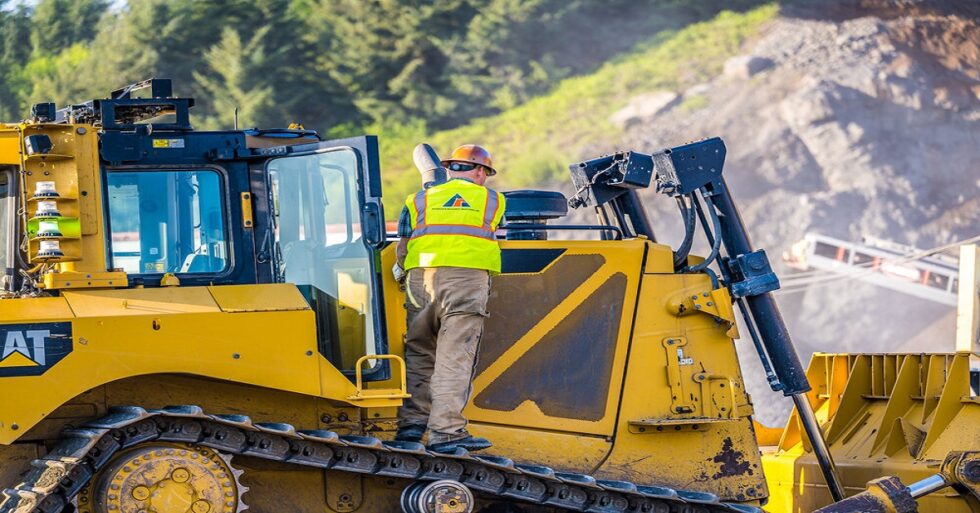 How To Operate A Dozer - Interstate Heavy Equipment