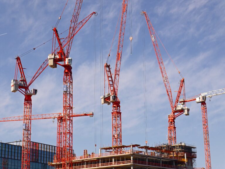 Construction Cranes: Types - Interstate Heavy Equipment