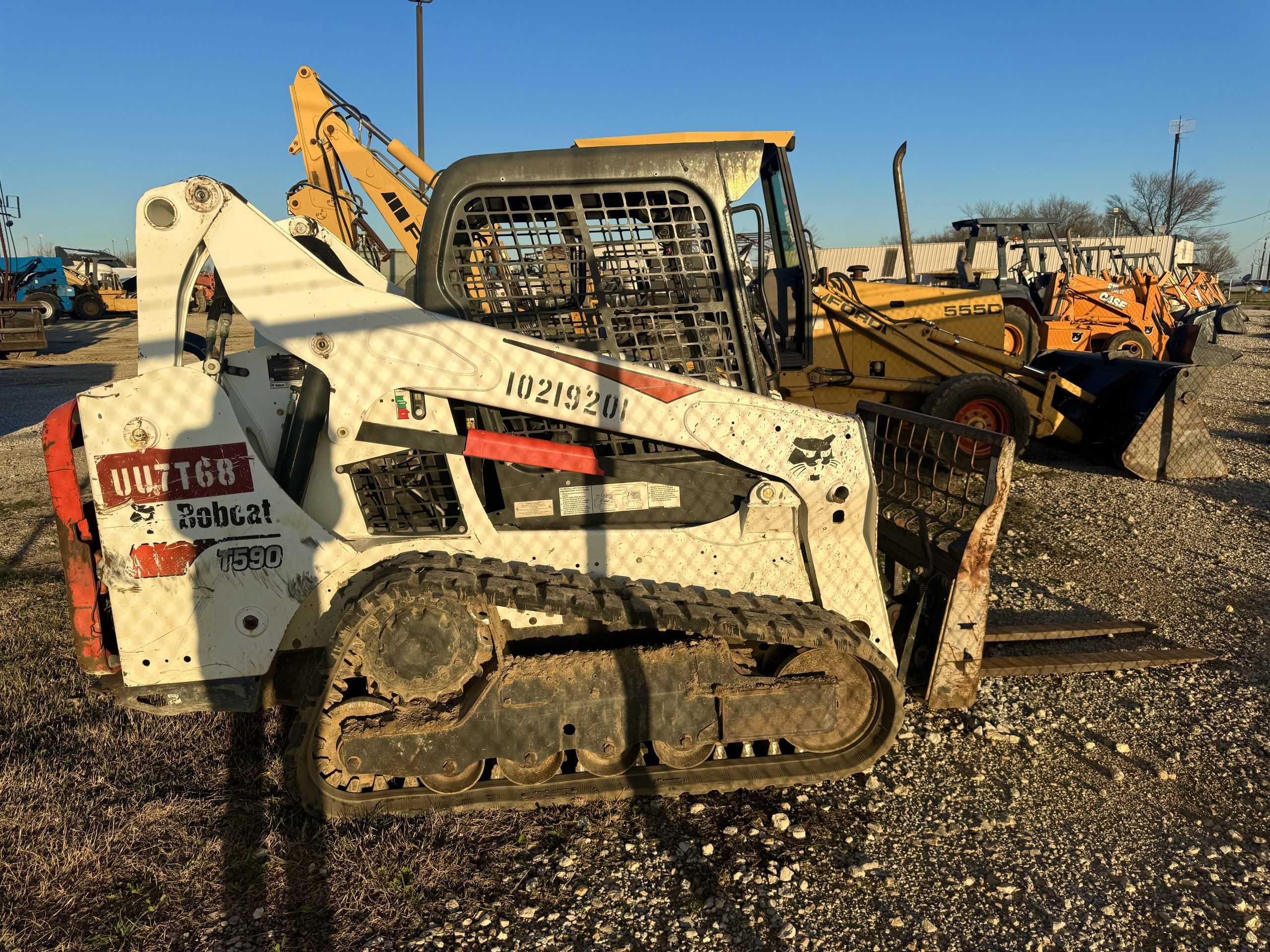 Loaders - Interstate Heavy Equipment